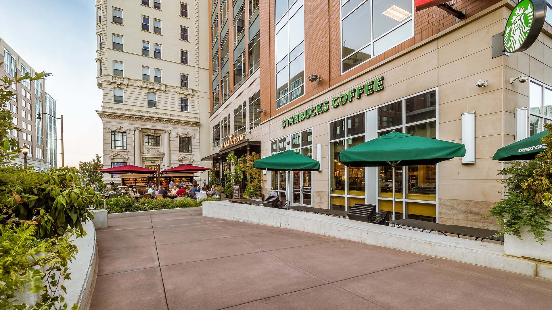 Two City Center | ANIZDA